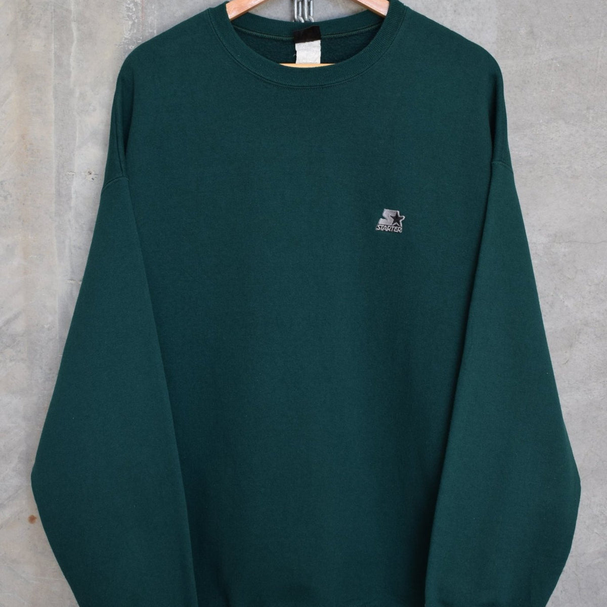 Starter Classic Logo Embroidered Crewneck — 1990s (XL) – Retrospective ...